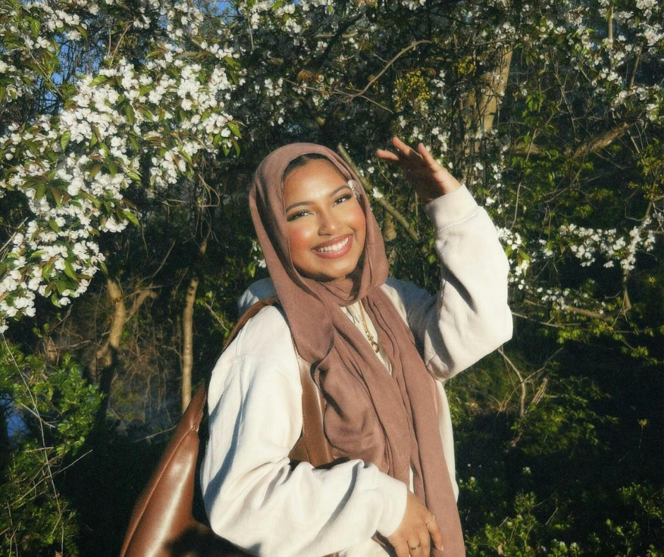 Living Between Two Worlds: Embracing Both South Asian and Western Iden ...